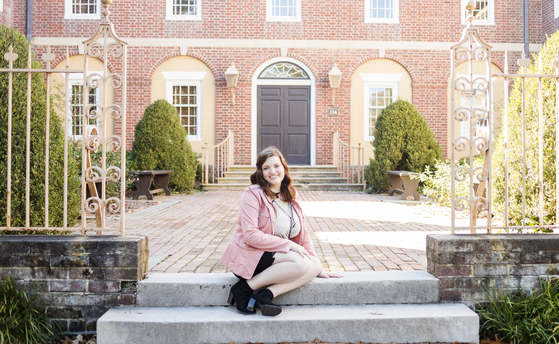 Emma | Class of 2021 | Williamsburg Virginia Senior Session